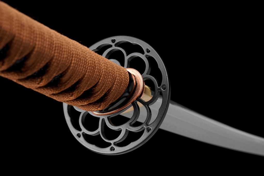 Katana Autumn Crest T10 Clay Tempered Blade with Black Rayskin 秋紋